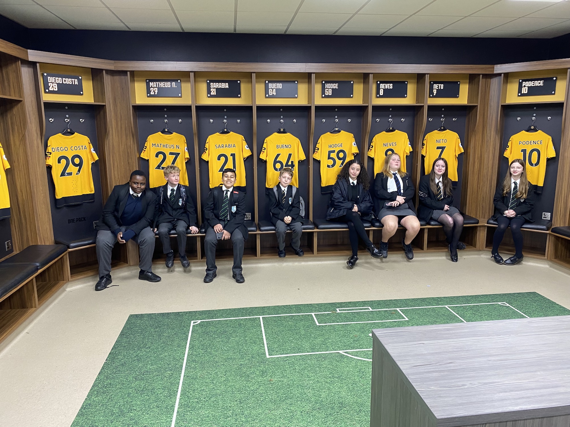 Molineux Tour - Smestow Academy