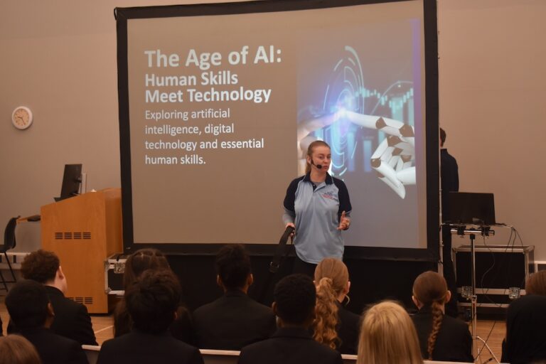 BAE SYSTEMS STEM roadshow in partnership with RAF and the Royal Navy ...